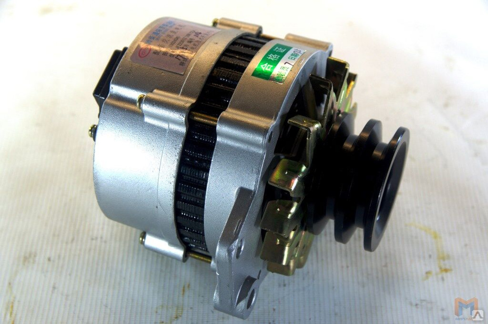 Генератор 28В/70А, шкив 2 ручья ДВС DEUTZ TD226B-6G/WP6G купить за 24 ...